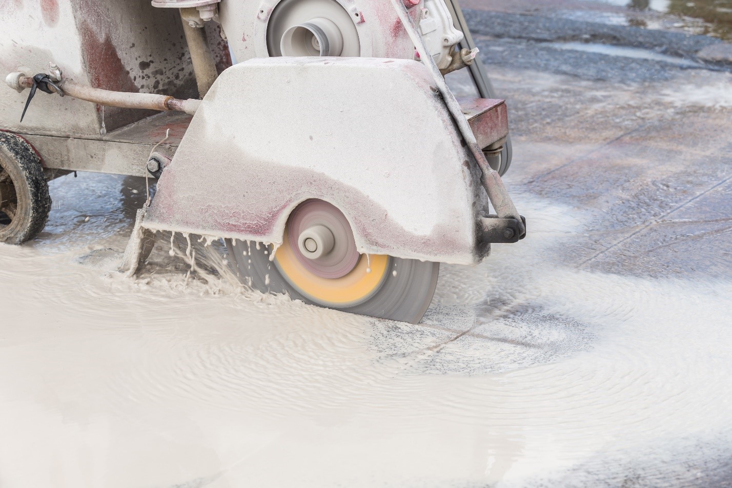 Wet Vs. Dry Cutting Concrete: Expert Insights from Texas